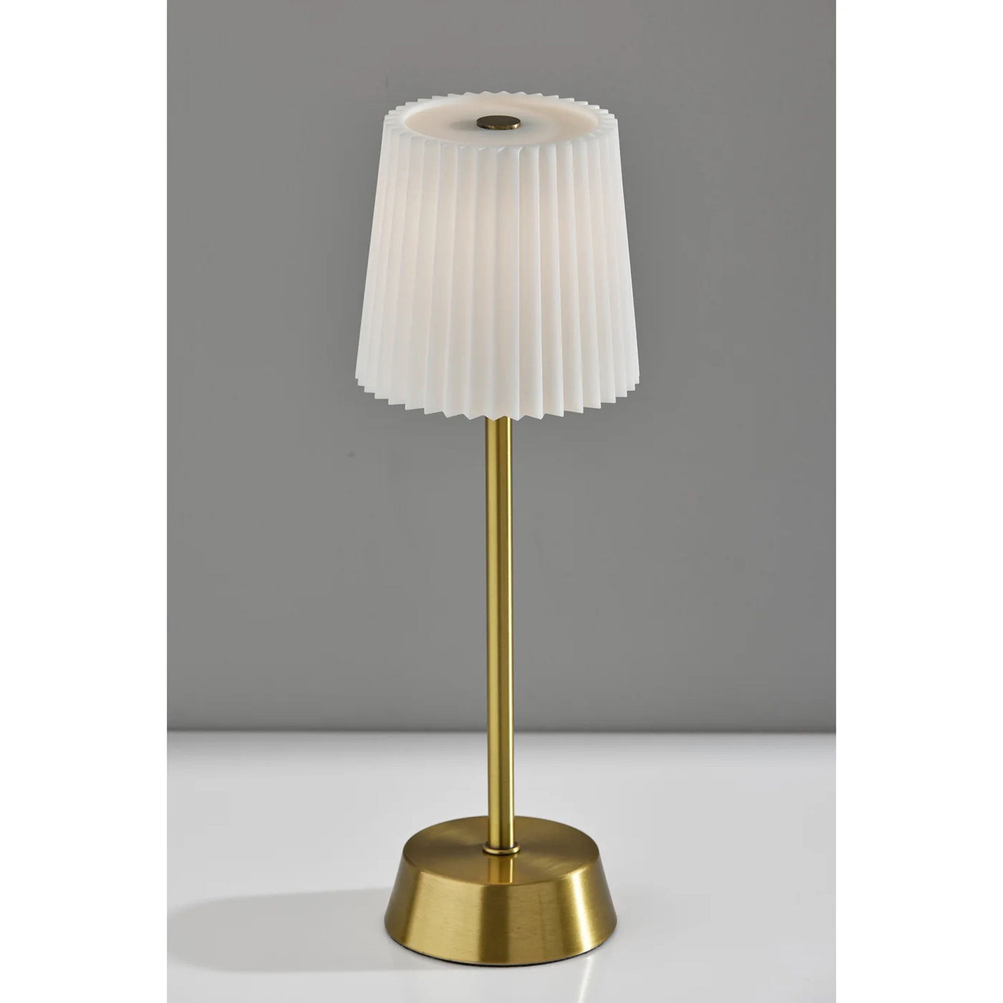 Bobby LED Cordless Table Lamp Antique Brass – Hammertown