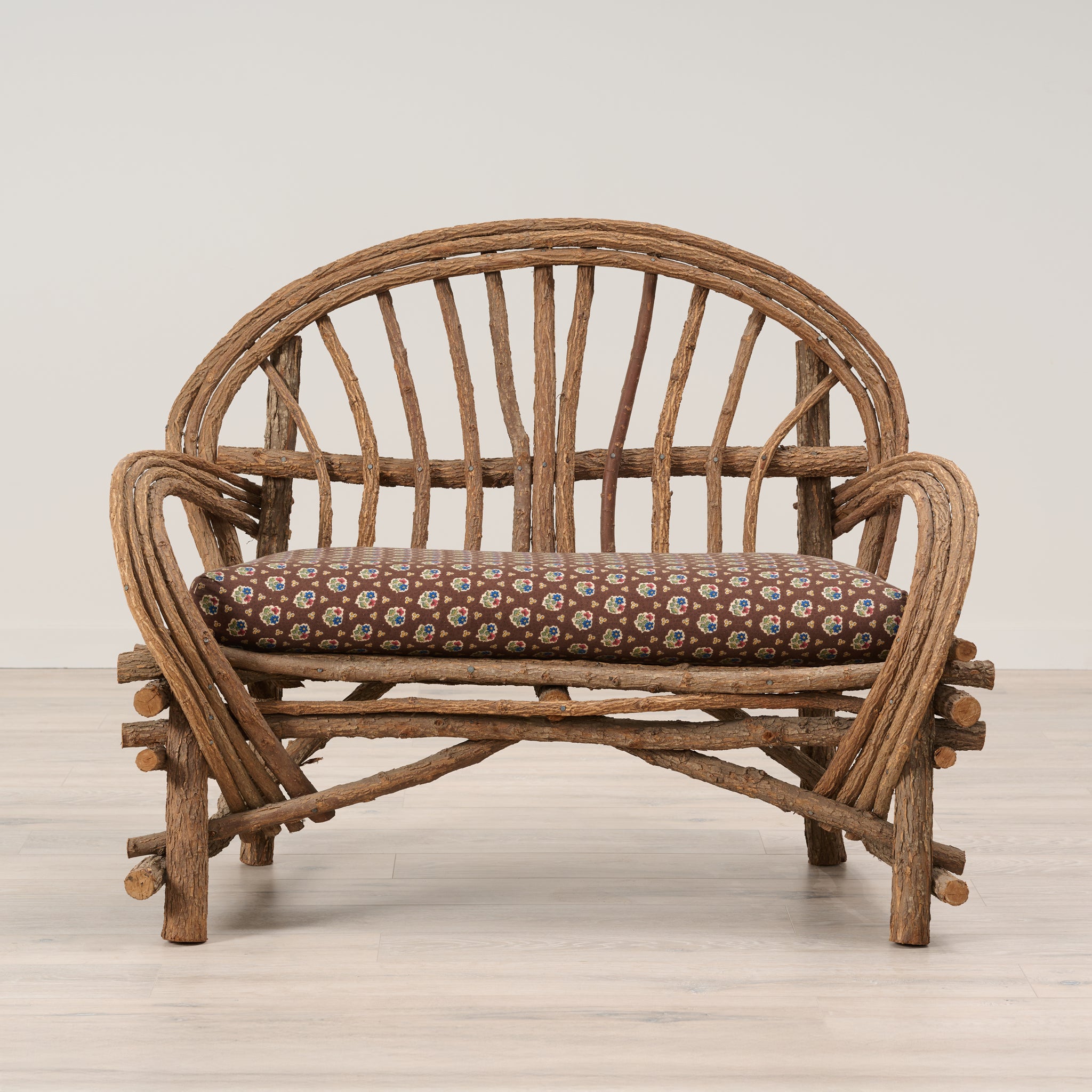 Vintage Vine Bench – Hammertown